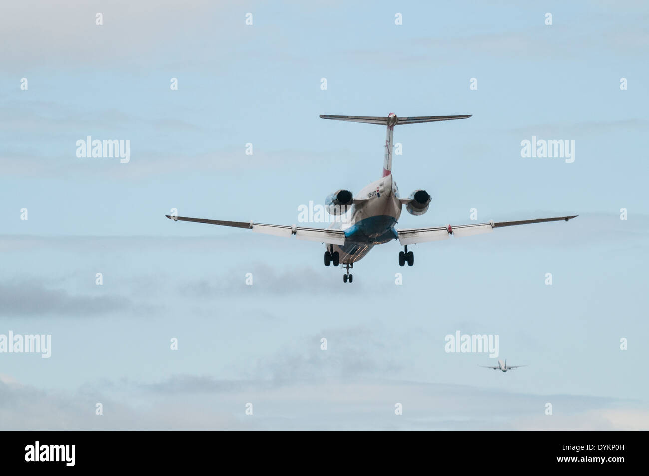 Fokker f100 hi-res stock photography and images - Alamy