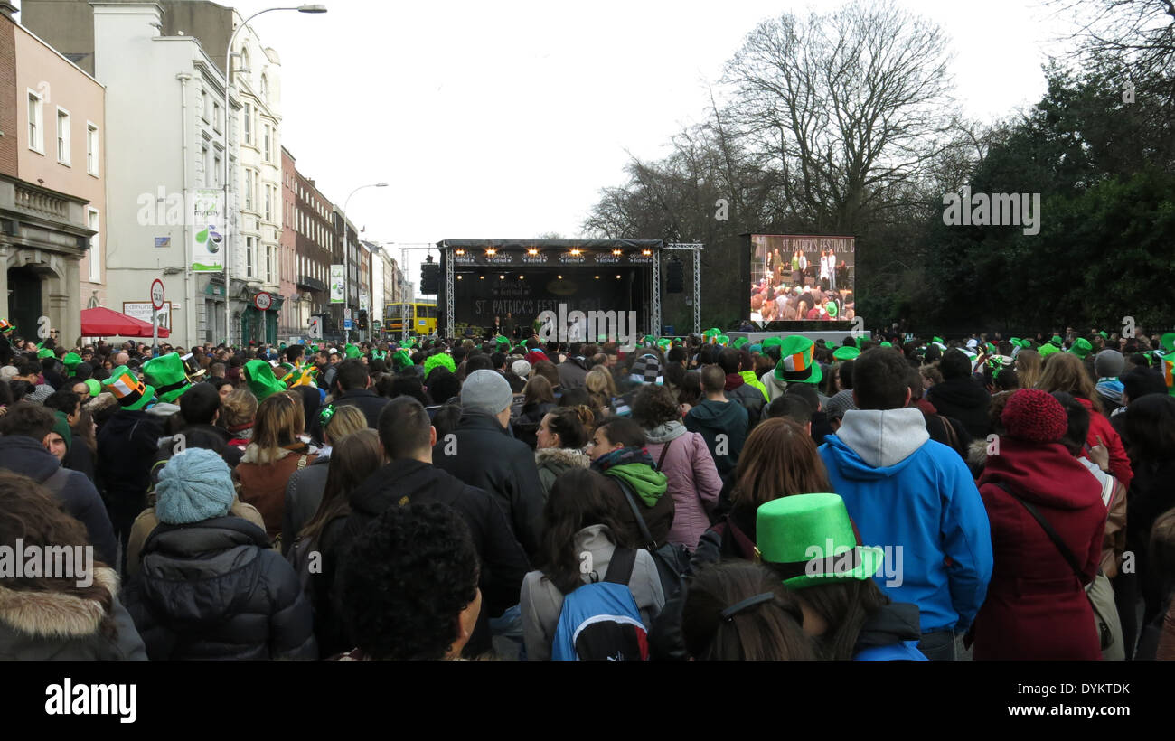 Ceili hi-res stock photography and images - Alamy