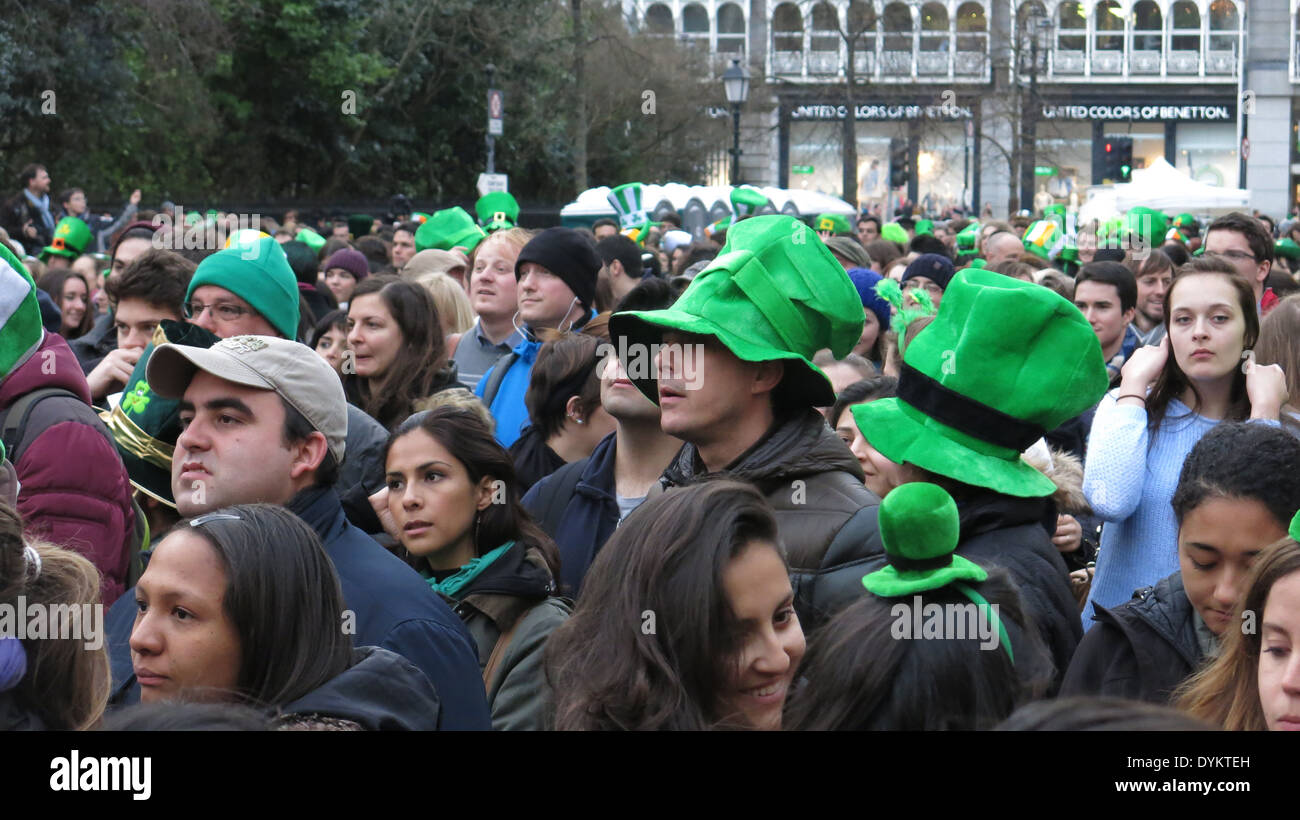 Ceili dance hi-res stock photography and images - Alamy