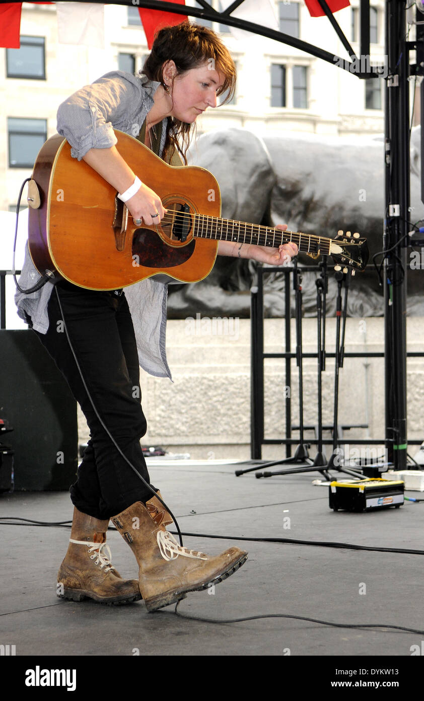 Ruth theodore singer hi-res stock photography and images - Alamy