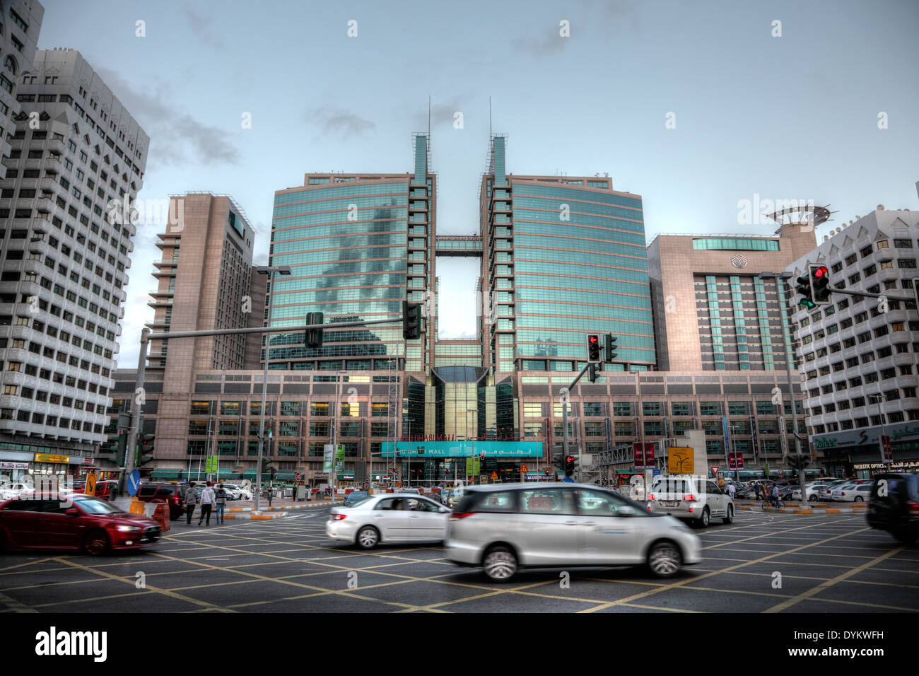 Street downtown in Abu Dhabi, United Arab Emirates Stock Photo - Alamy