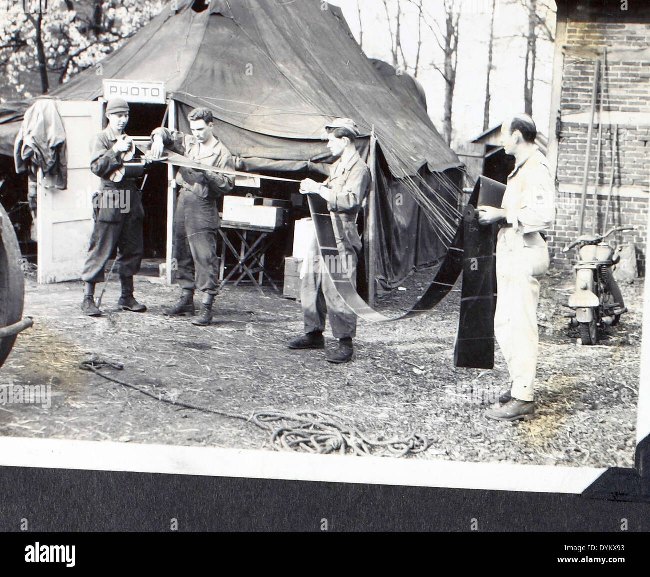 This photo shows members of the 125th Liaison Squadron during World War ...