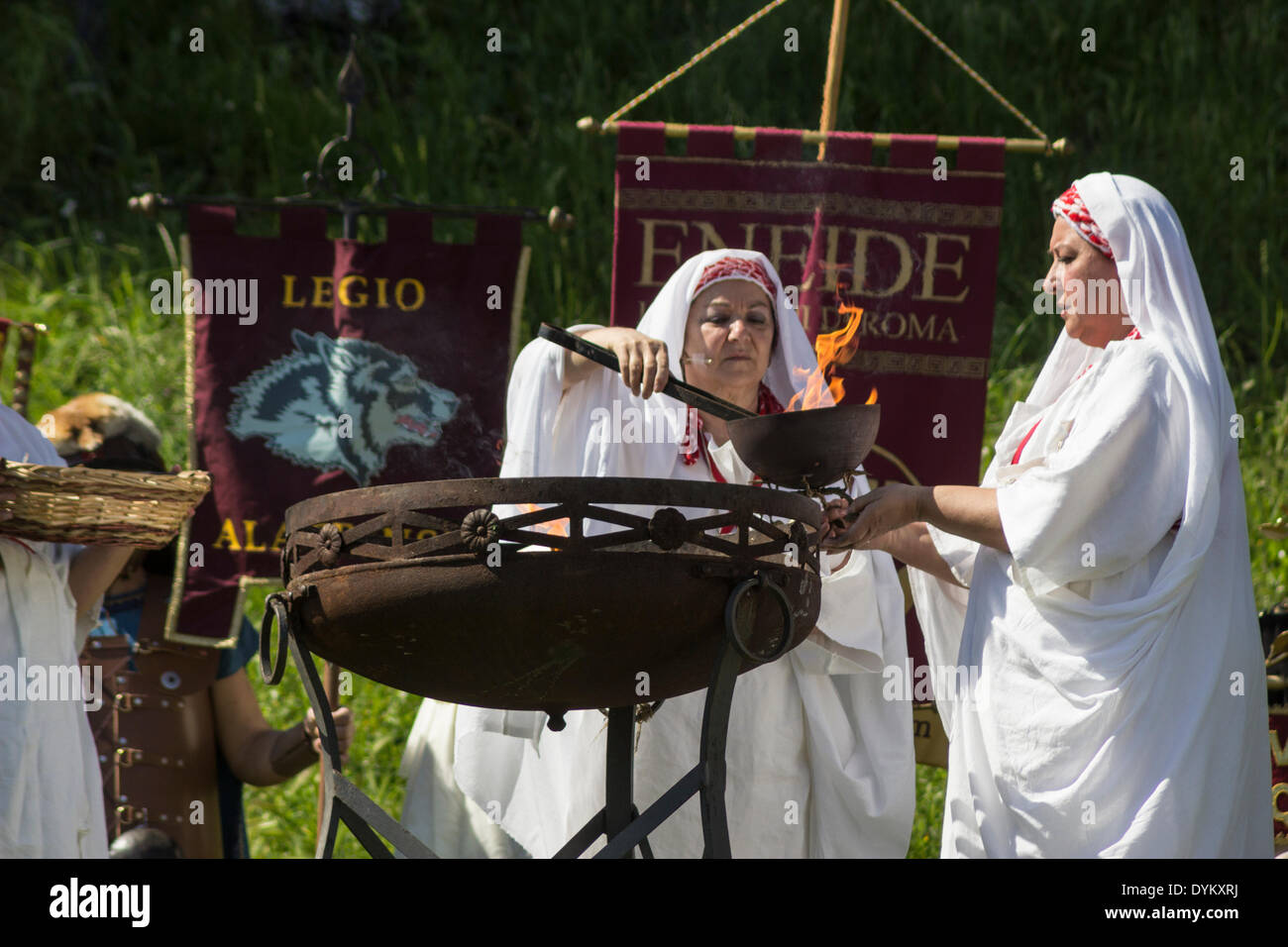 Ancient roman fire department hi-res stock photography and images - Alamy
