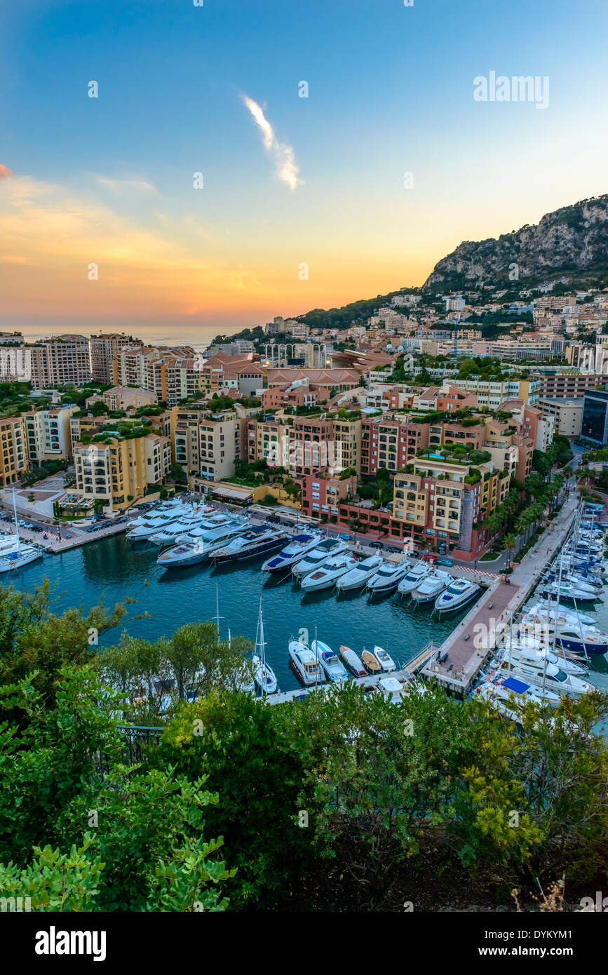 Aerial view of Monaco's harbour with yachts sailing at sunset Stock ...