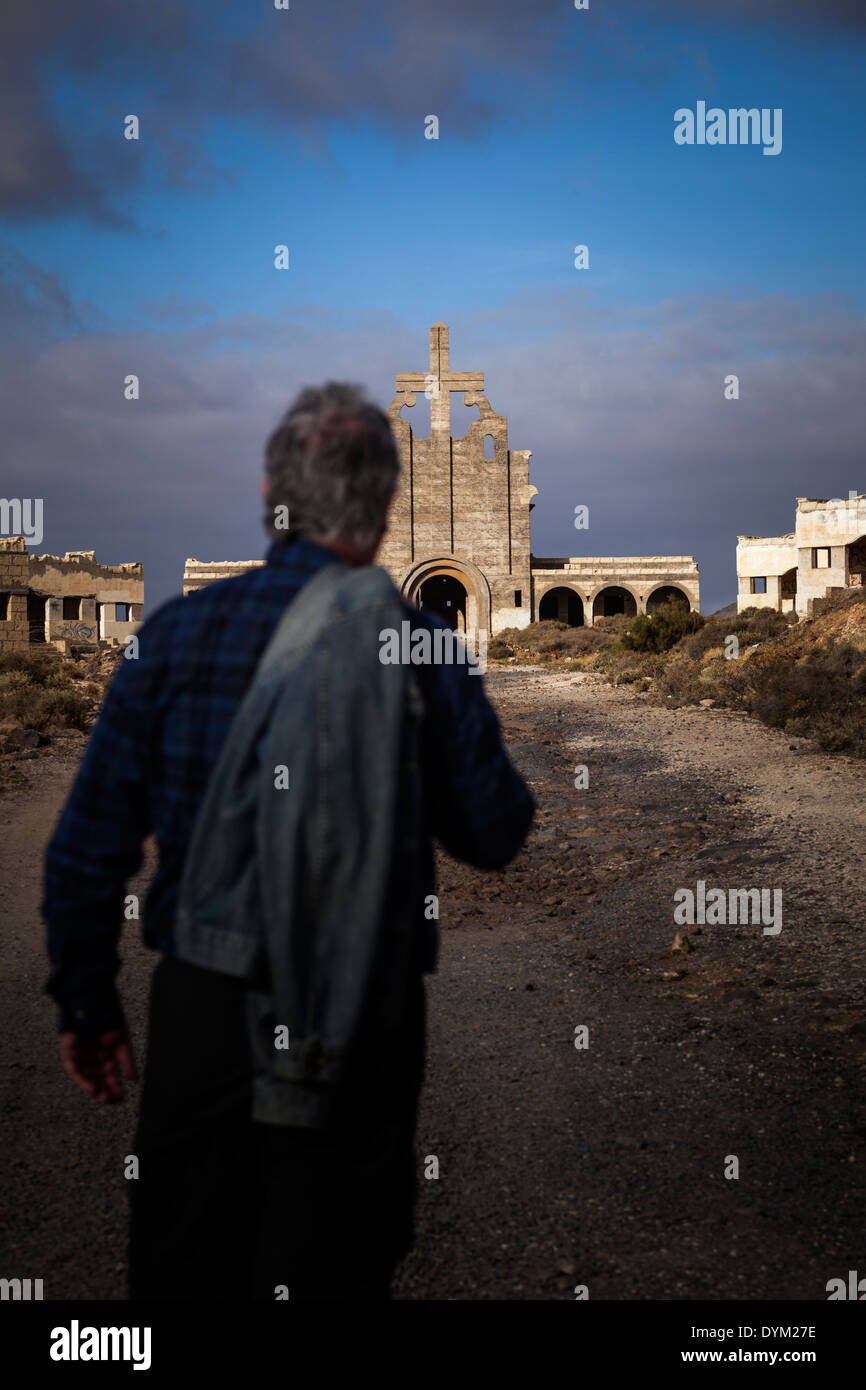 Back of person looking at church hi-res stock photography and images ...