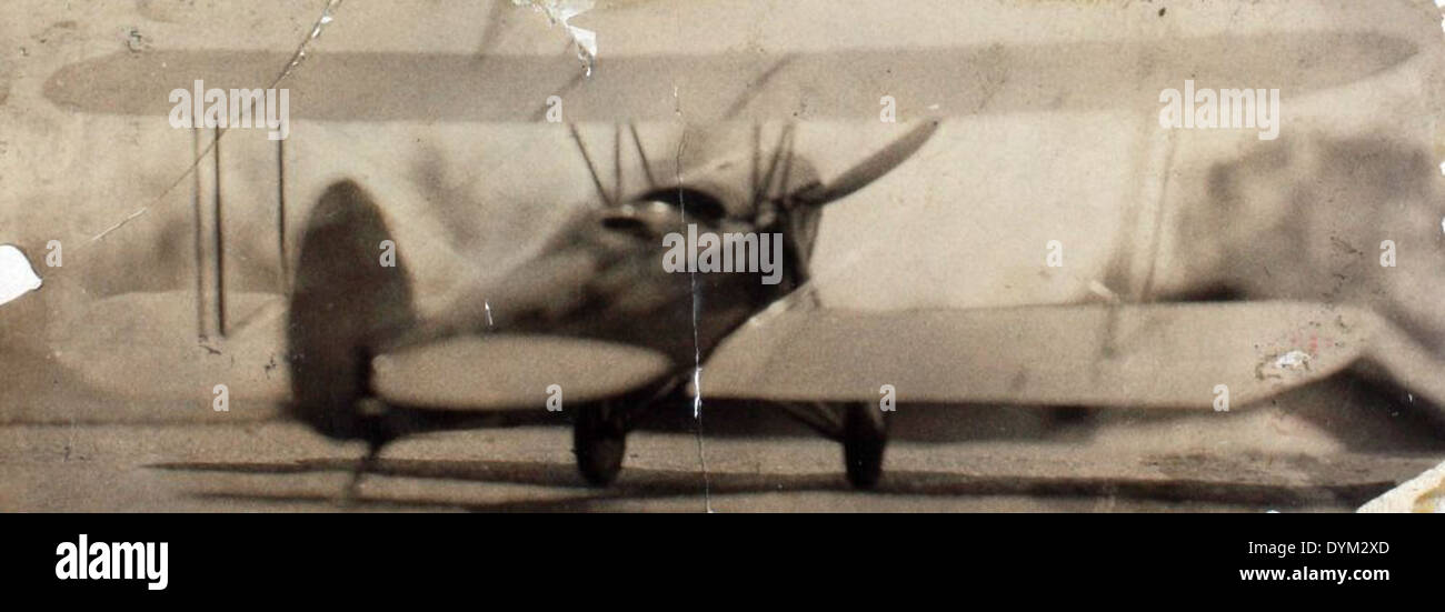 This image shows the 1927 Waco Ten aircraft, equipped with the OX-5 ...