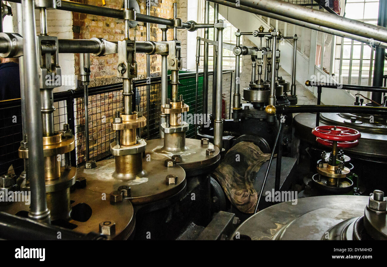 Crofton steam beam engine Stock Photo - Alamy