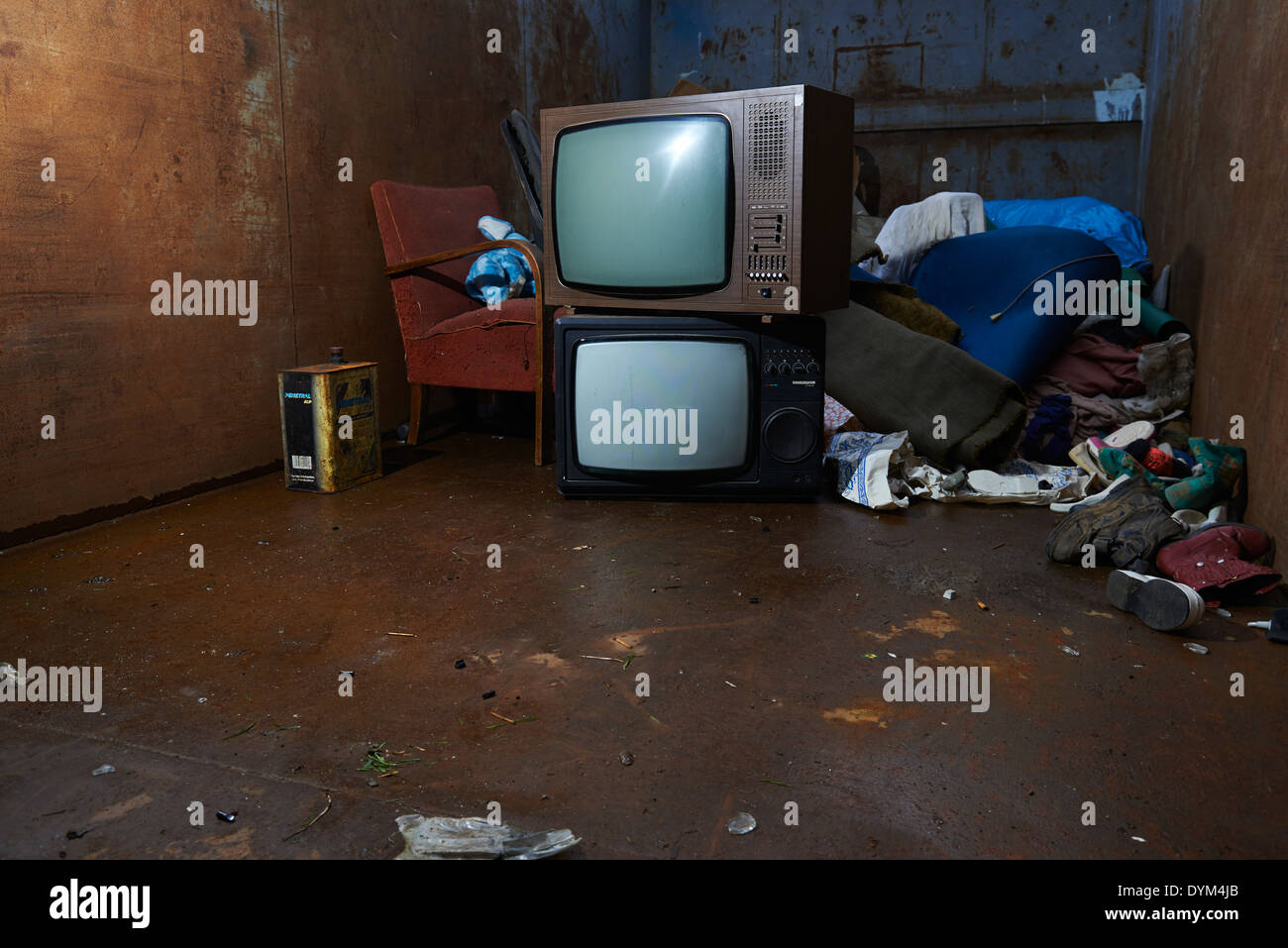 Tv sets stacked hi-res stock photography and images - Alamy