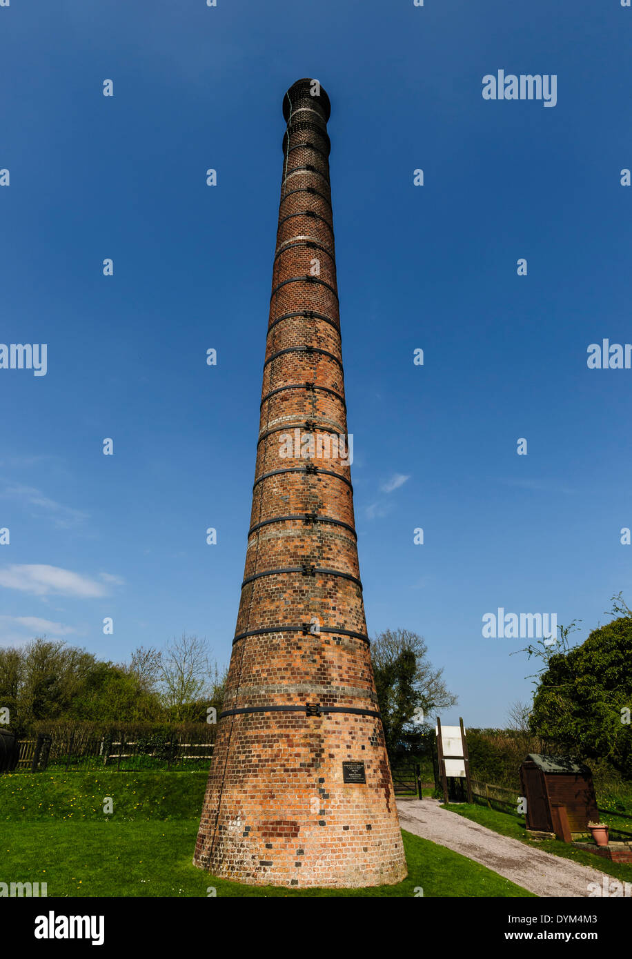 Brick Chimmney, Crofton Steam Beam Engines, Wiltshire Stock Photo - Alamy