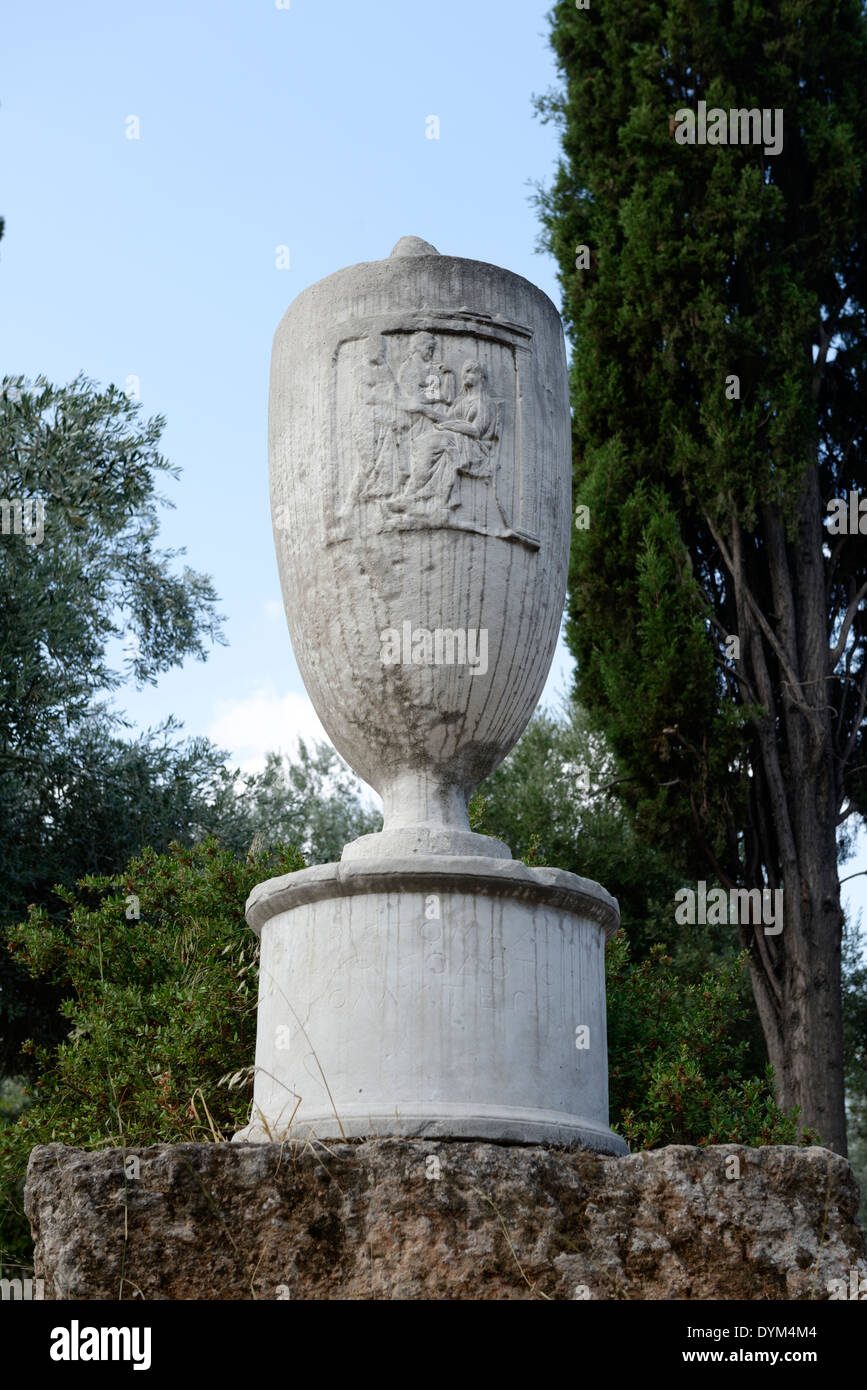 Sacred Way grave shrine Aristomache possibly wife Kephisodotos from ...