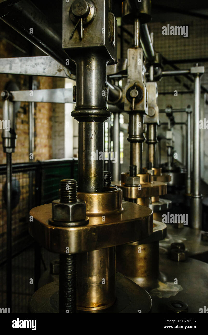 Crofton steam beam engine Stock Photo - Alamy