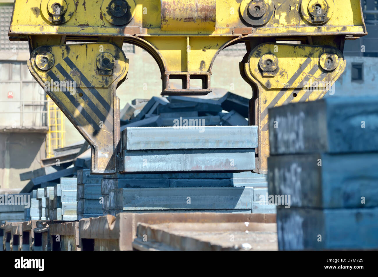 Load power vehicle hi-res stock photography and images - Alamy