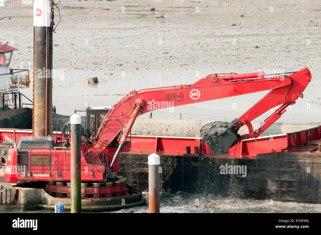 Dredger digger hi-res stock photography and images - Alamy
