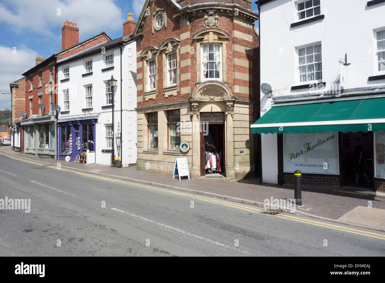 The small Welsh village of Llanfyllin in Wales Stock Photo - Alamy