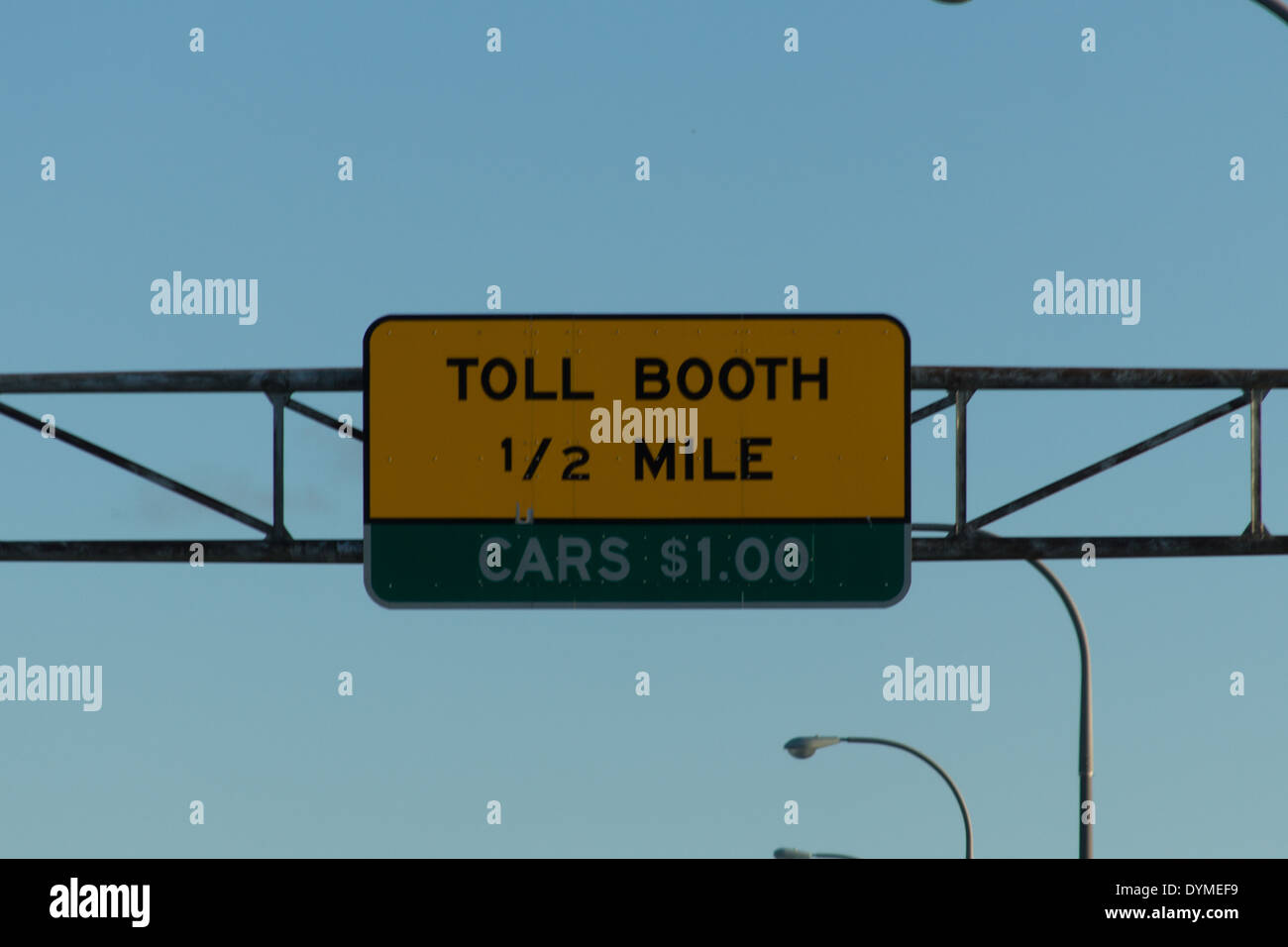 Toll Booth Sign at Niagara NY Stock Photo - Alamy