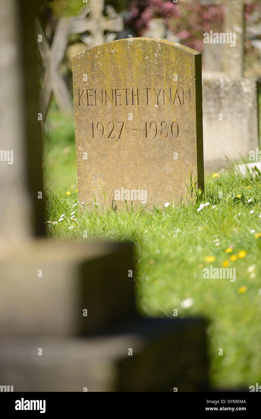 Kenneth Tynan High Resolution Stock Photography and Images - Alamy