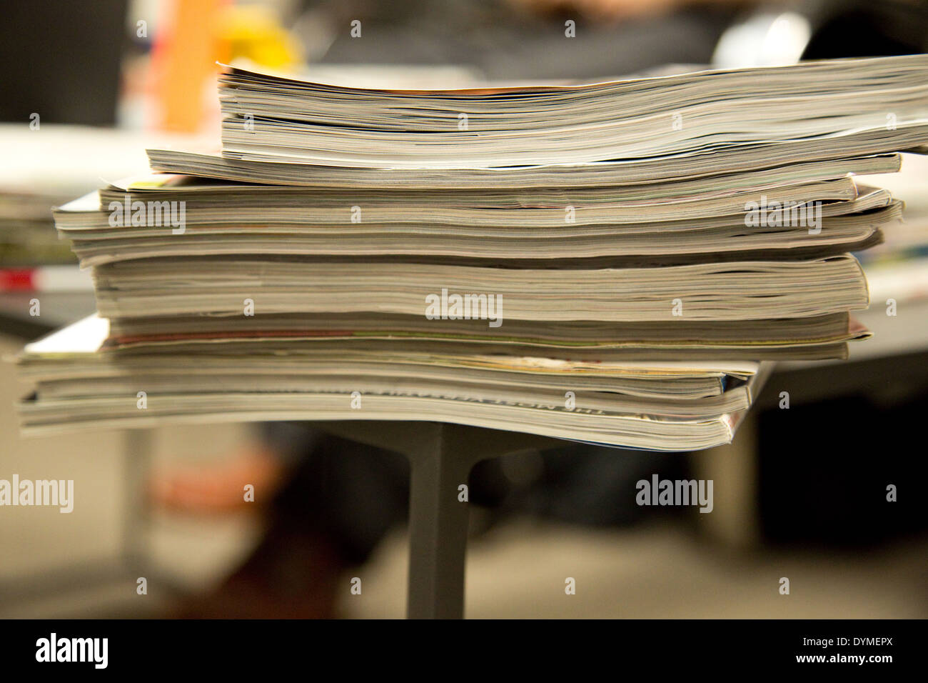 Pile of magazines hi-res stock photography and images - Alamy