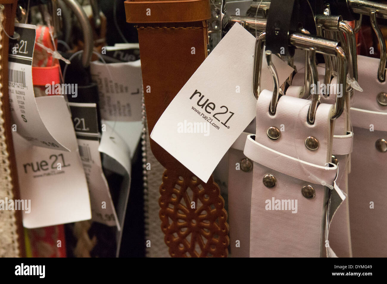 Rue 21 store Stock Photo - Alamy