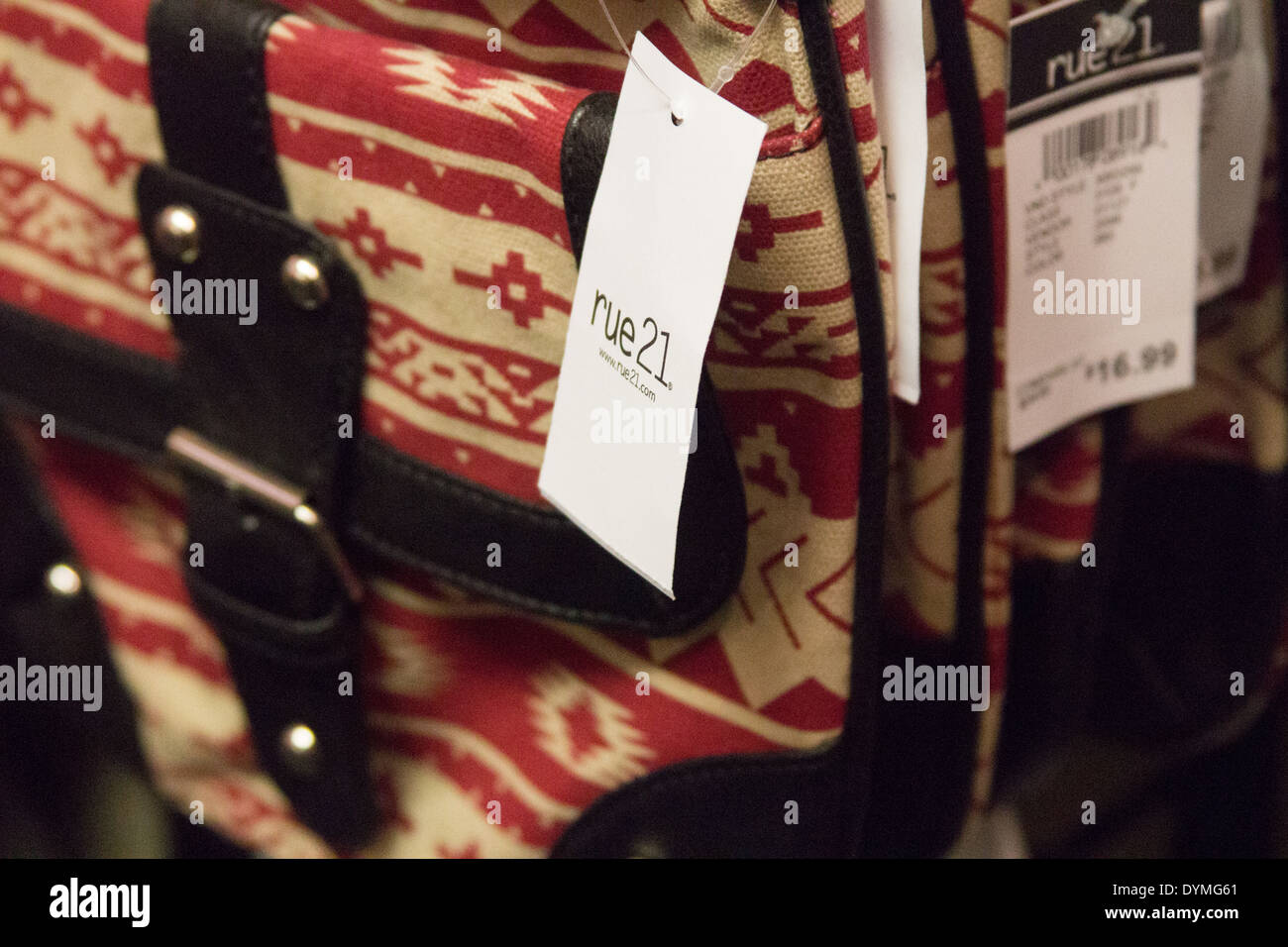 Rue 21 store hi-res stock photography and images - Alamy