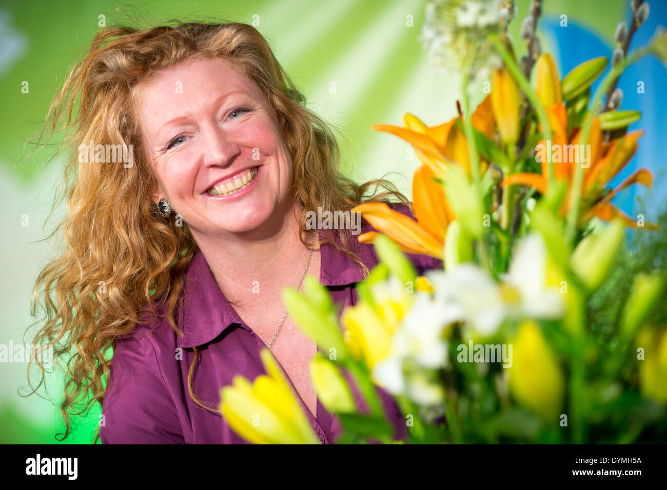 Charlie dimmock hi-res stock photography and images - Alamy