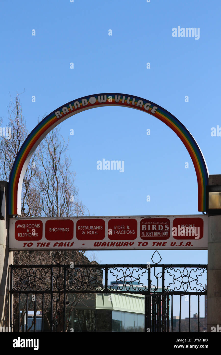 Niagara falls village hi-res stock photography and images - Alamy