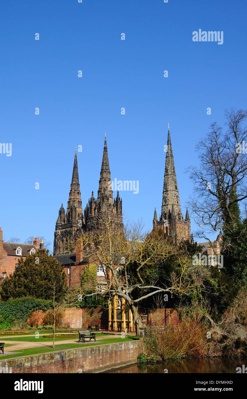 Cathedral and Remembrance Gardens seen across Minster Pool, Lichfield ...