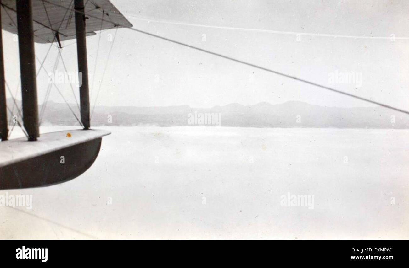 This image shows the Curtiss F5L, a seaplane used by the U.S. Navy ...