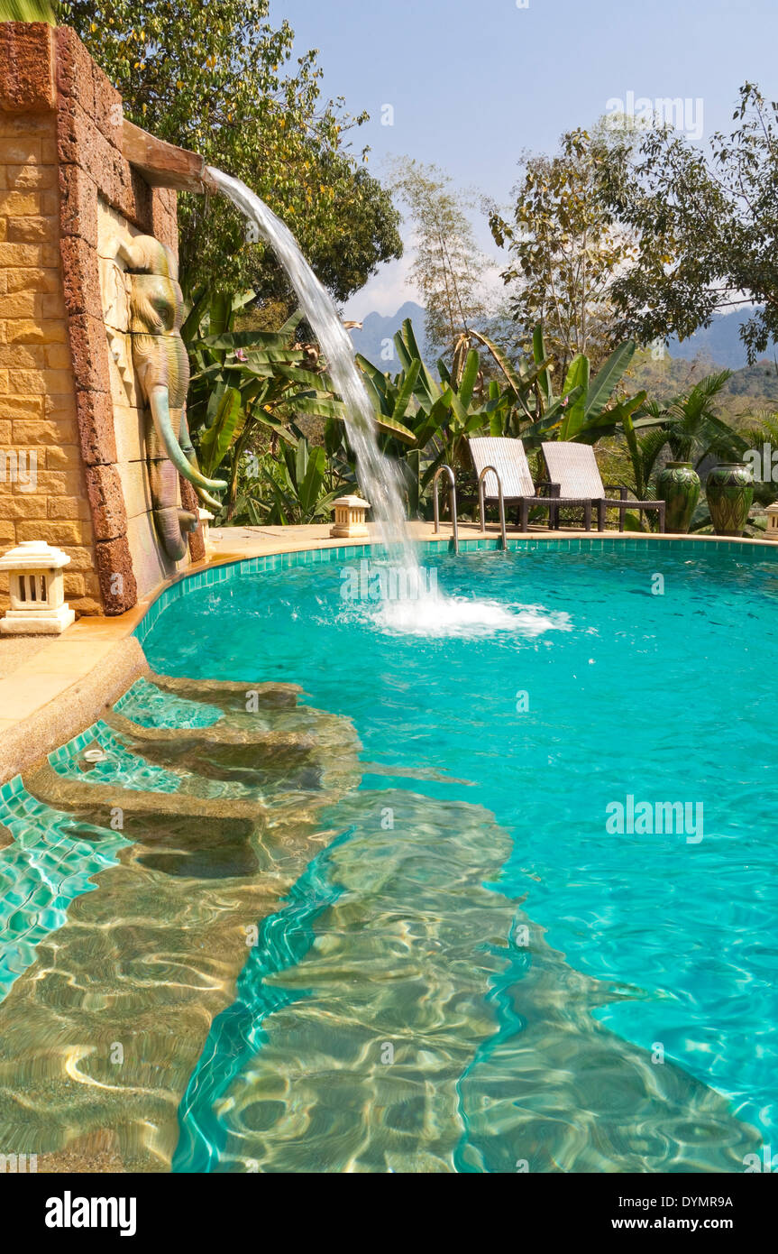 Swimming pool vertical from top hi-res stock photography and images - Alamy