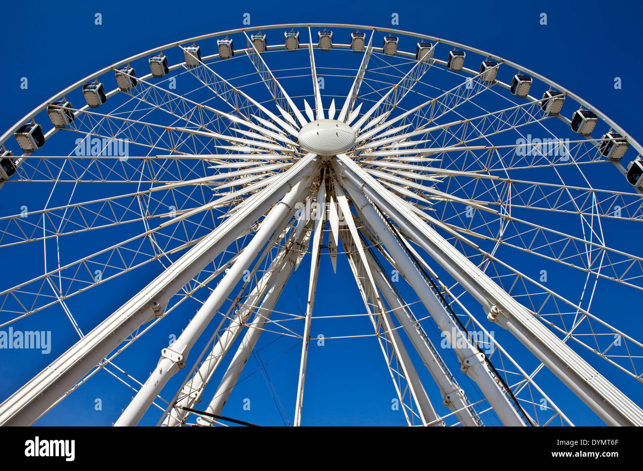The magnificent Ferris Wheel of Liverpool Stock Photo - Alamy