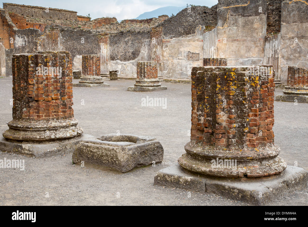 The ruins of the Roman city of Pompeii, Italy Stock Photo - Alamy