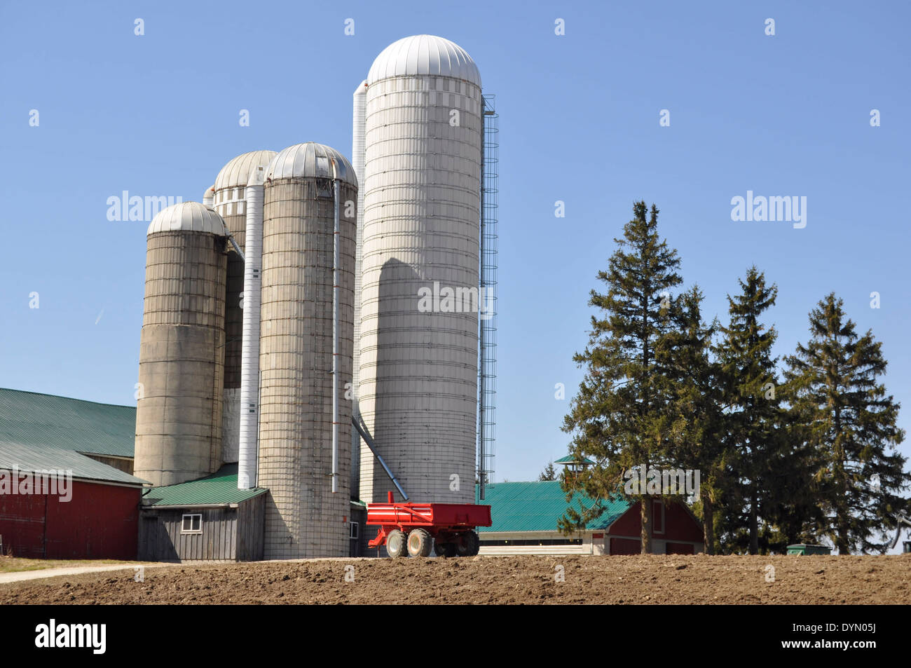 Four silos hi-res stock photography and images - Alamy