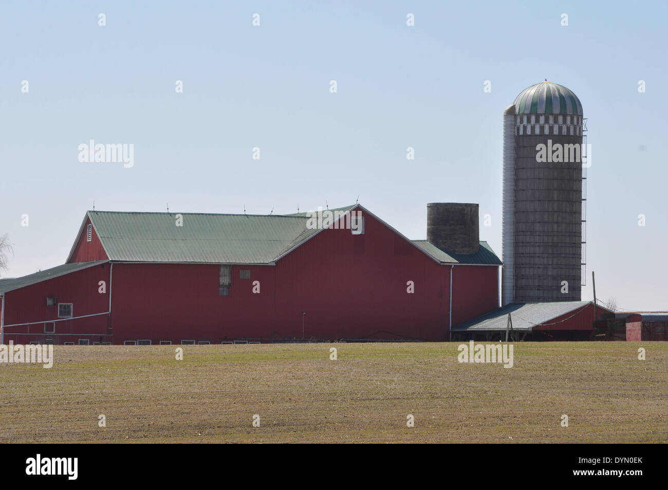 Mennonite barn hi-res stock photography and images - Alamy