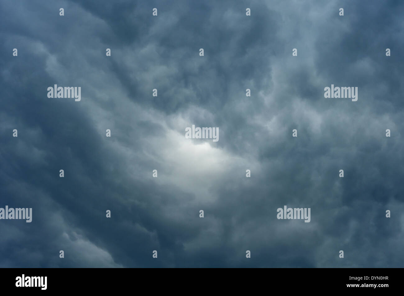 Light sky rain hi-res stock photography and images - Alamy