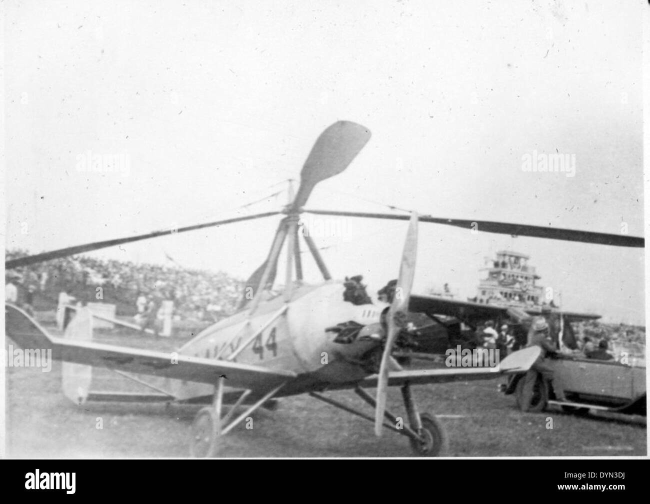 Avro 620 hi-res stock photography and images - Alamy