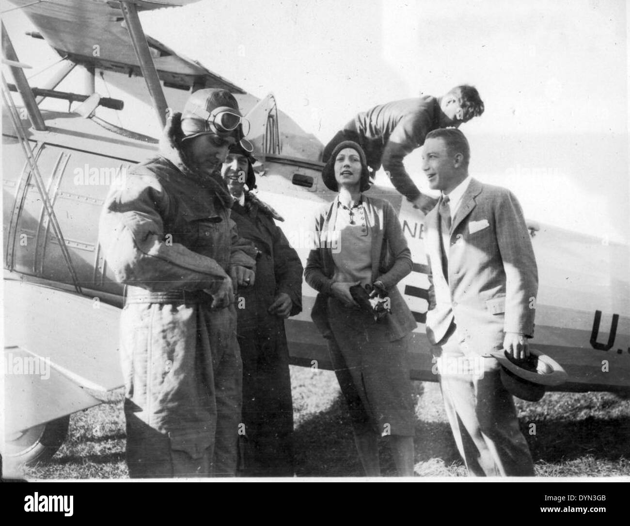 O2u Black and White Stock Photos & Images - Alamy