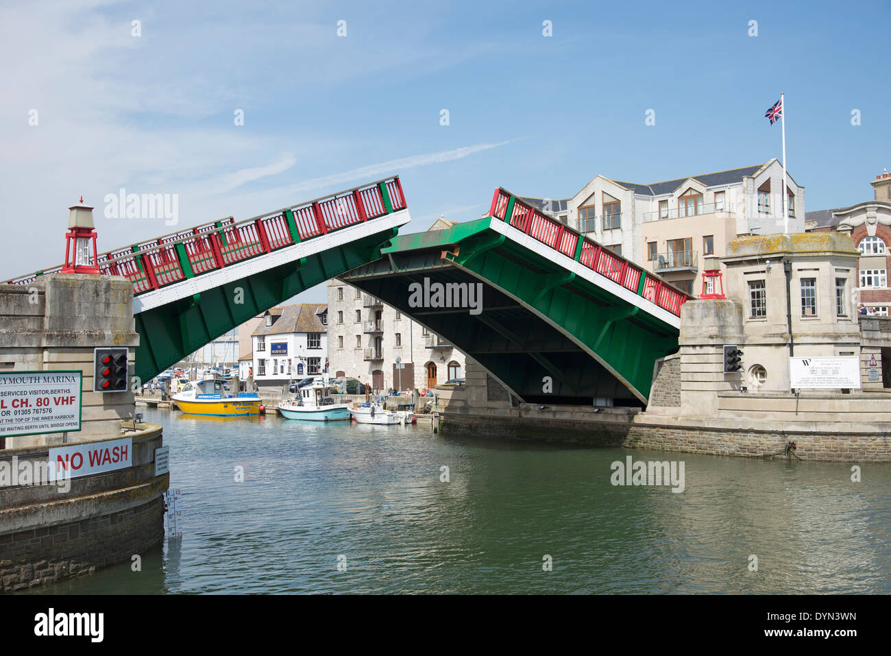 Weymouth Town Bridge a lifting bascole bridge. Dorset England UK Stock ...