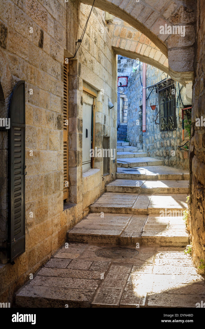 Jewish quarter jerusalem hi-res stock photography and images - Alamy