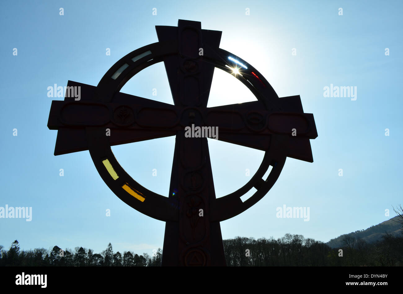 Large cross at the Remembrance Garden at Luss, the sun is shinning ...