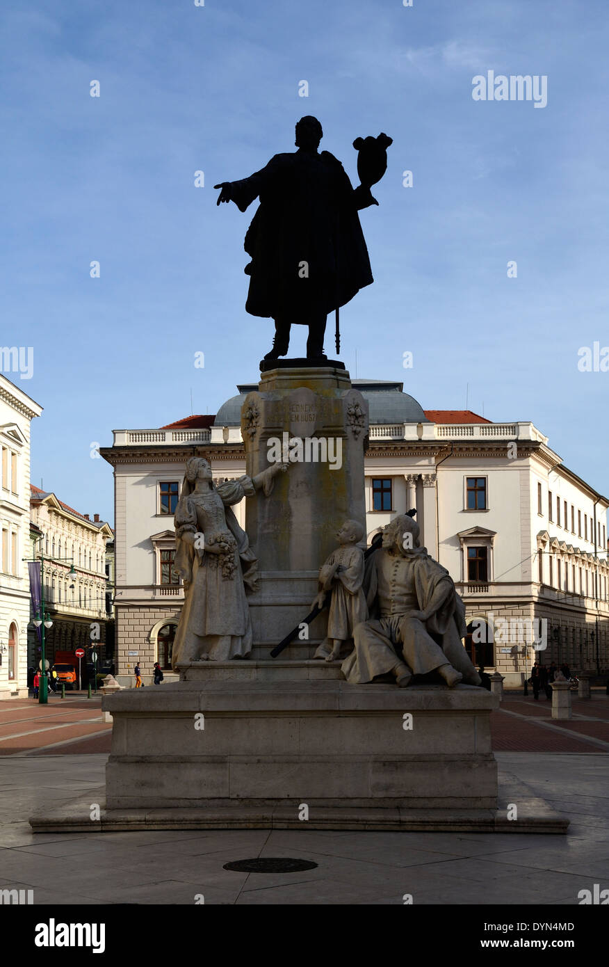 Kossuth square memorial statues hi-res stock photography and images - Alamy