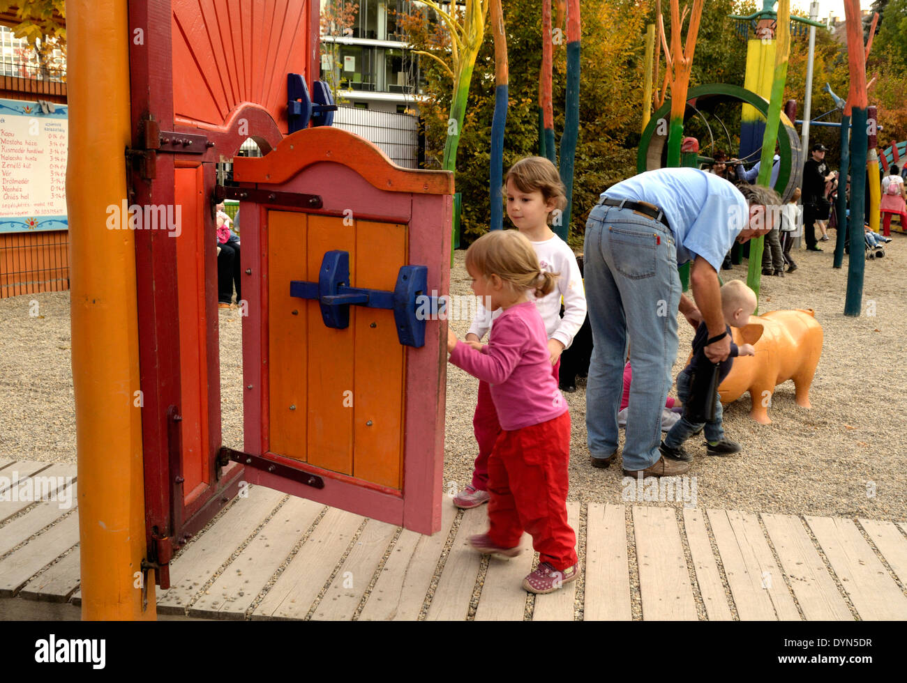 Millenaris hi-res stock photography and images - Alamy