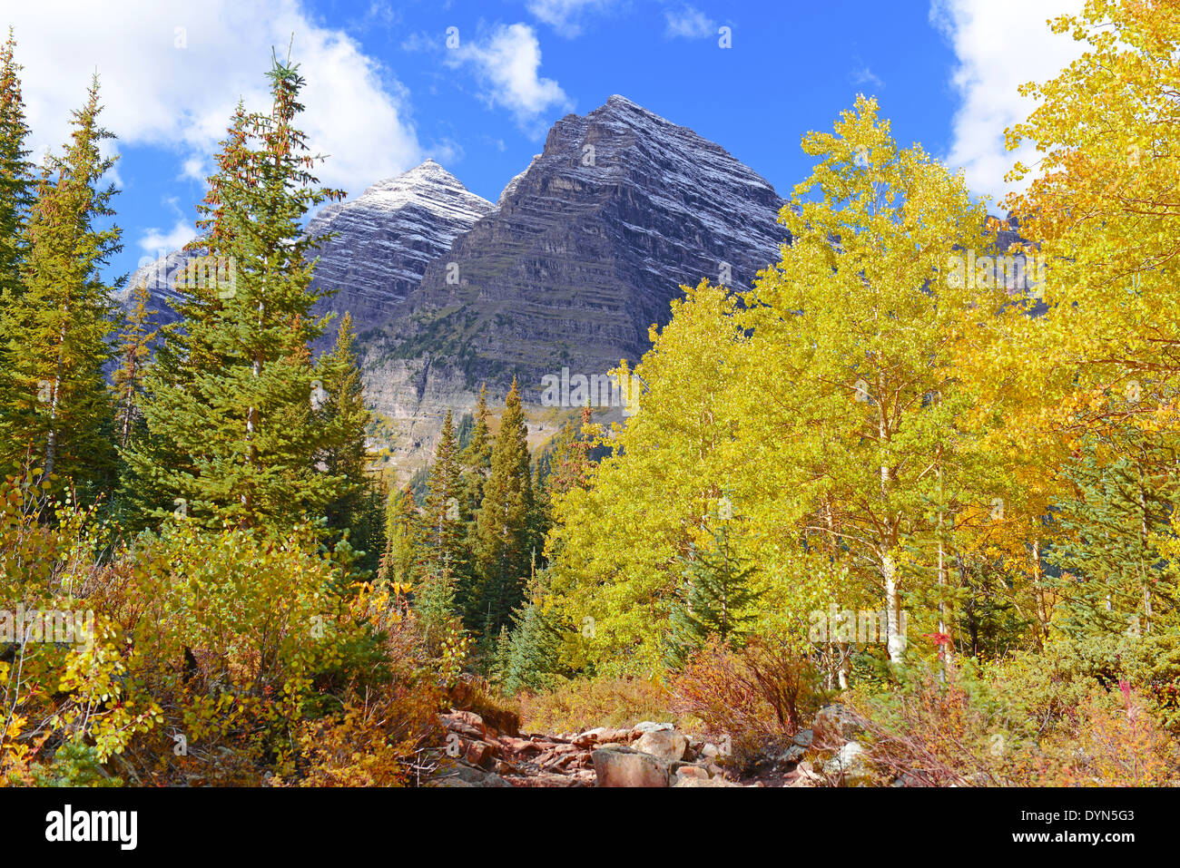 Fall Foliage with Aspen Trees, Maroon Bells, Colorado Rocky Mountains ...