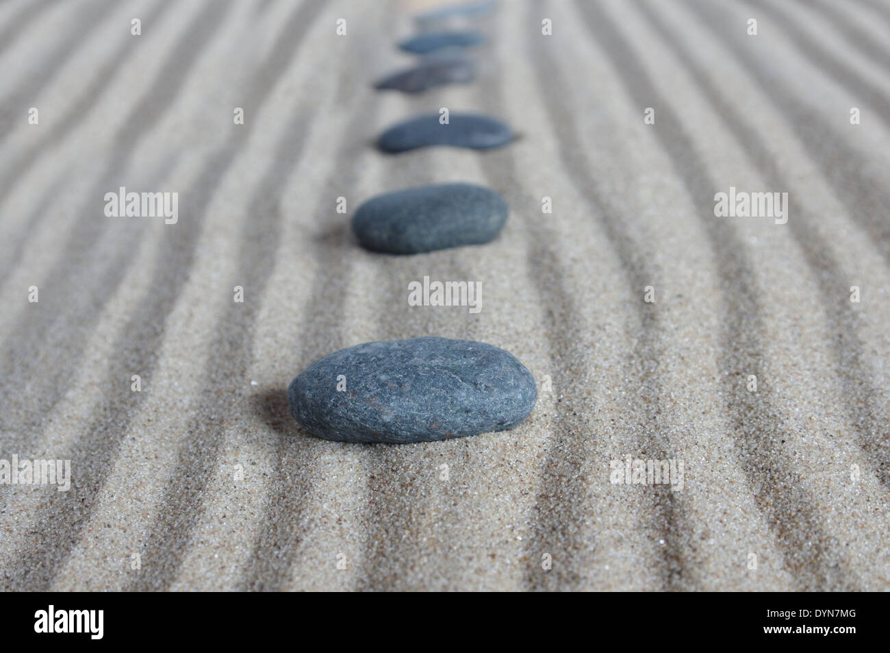 Wave circle hi-res stock photography and images - Alamy
