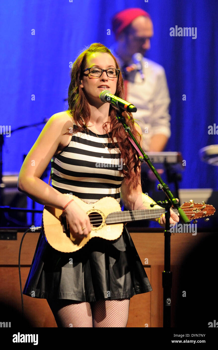 Ingrid michaelson where hi-res stock photography and images - Alamy
