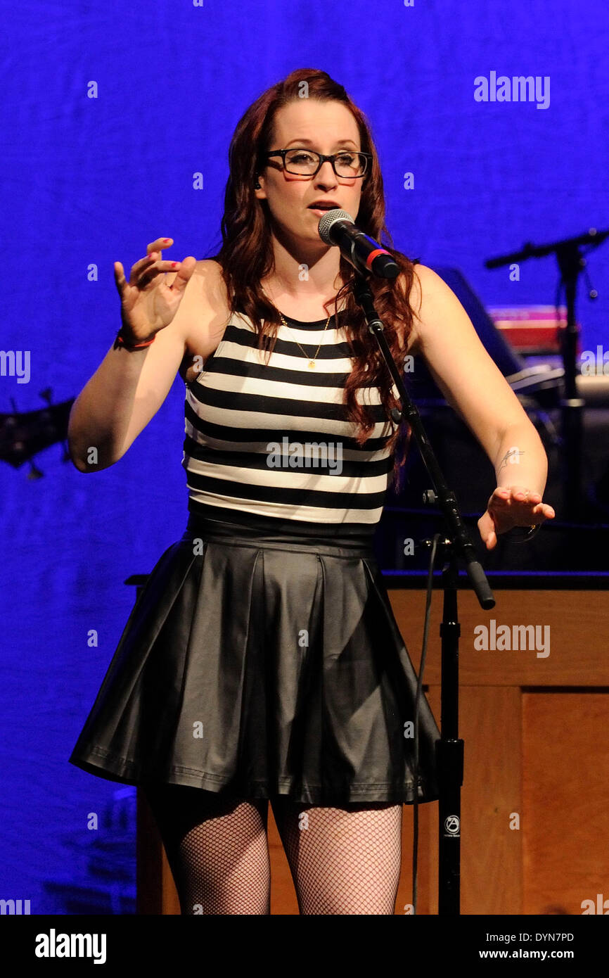 American indie pop hi-res stock photography and images - Alamy