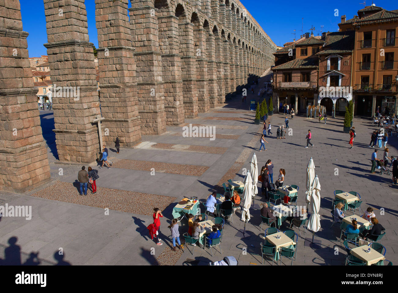 Azoguejo square hi-res stock photography and images - Alamy