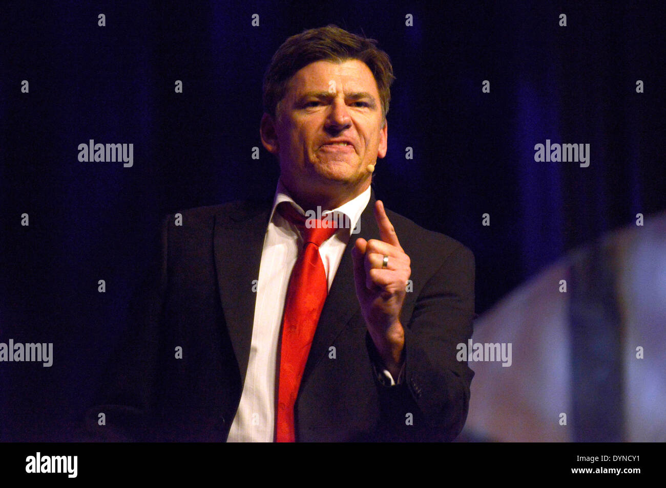 New Zealand actor Mark Ferguson at the HobbitCon 2 convention at the ...