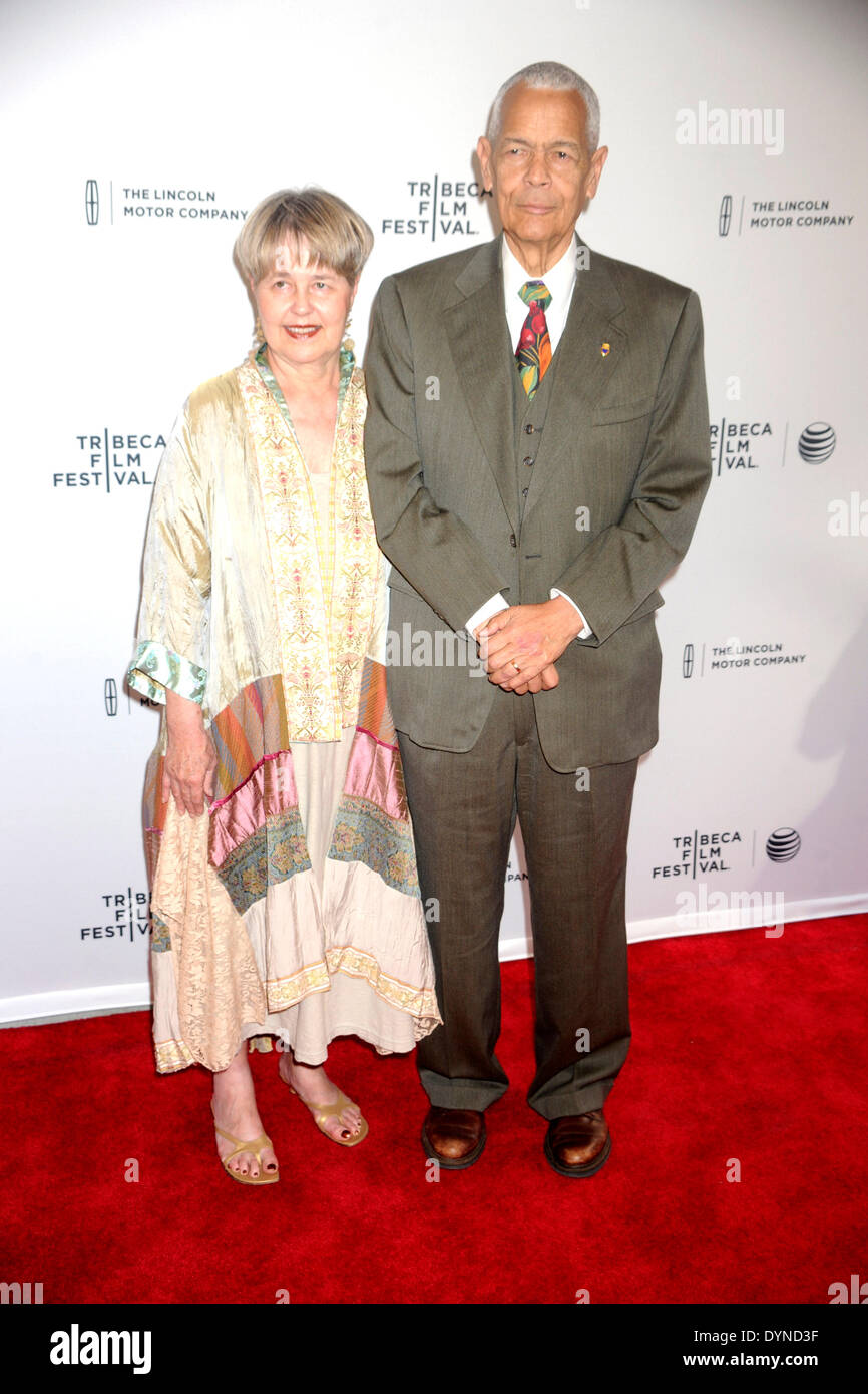 Pamela Horowitz and Julian Bond attend '5 to 7' premiere during the ...