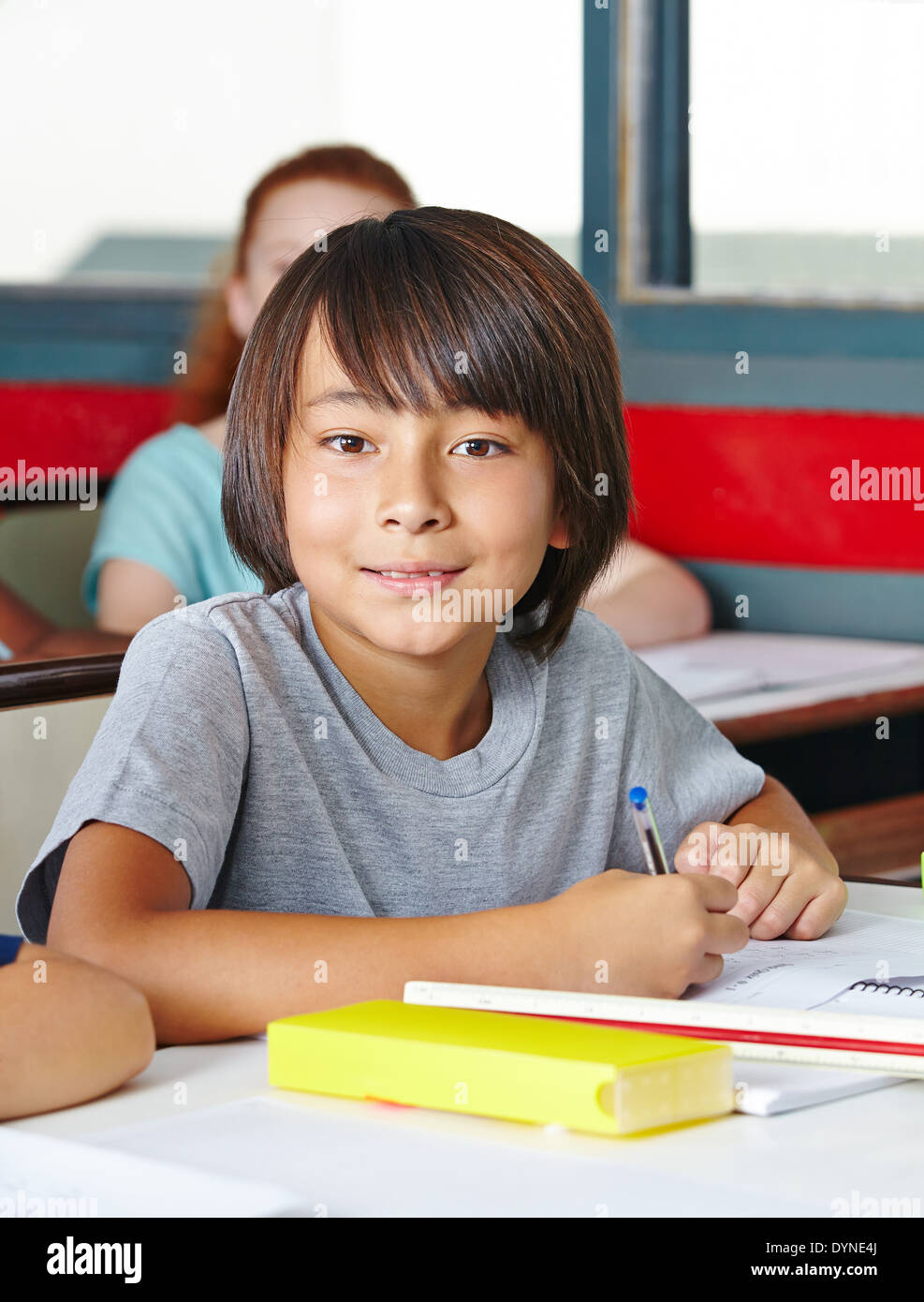 Elementary school class boy hi-res stock photography and images - Alamy