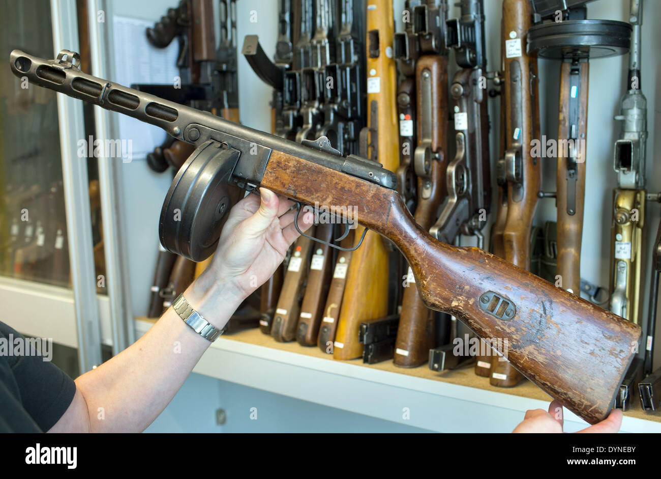 Rampe, Germany. 10th Apr, 2014. A Soviet submachine gun 'Shpagin' with ...