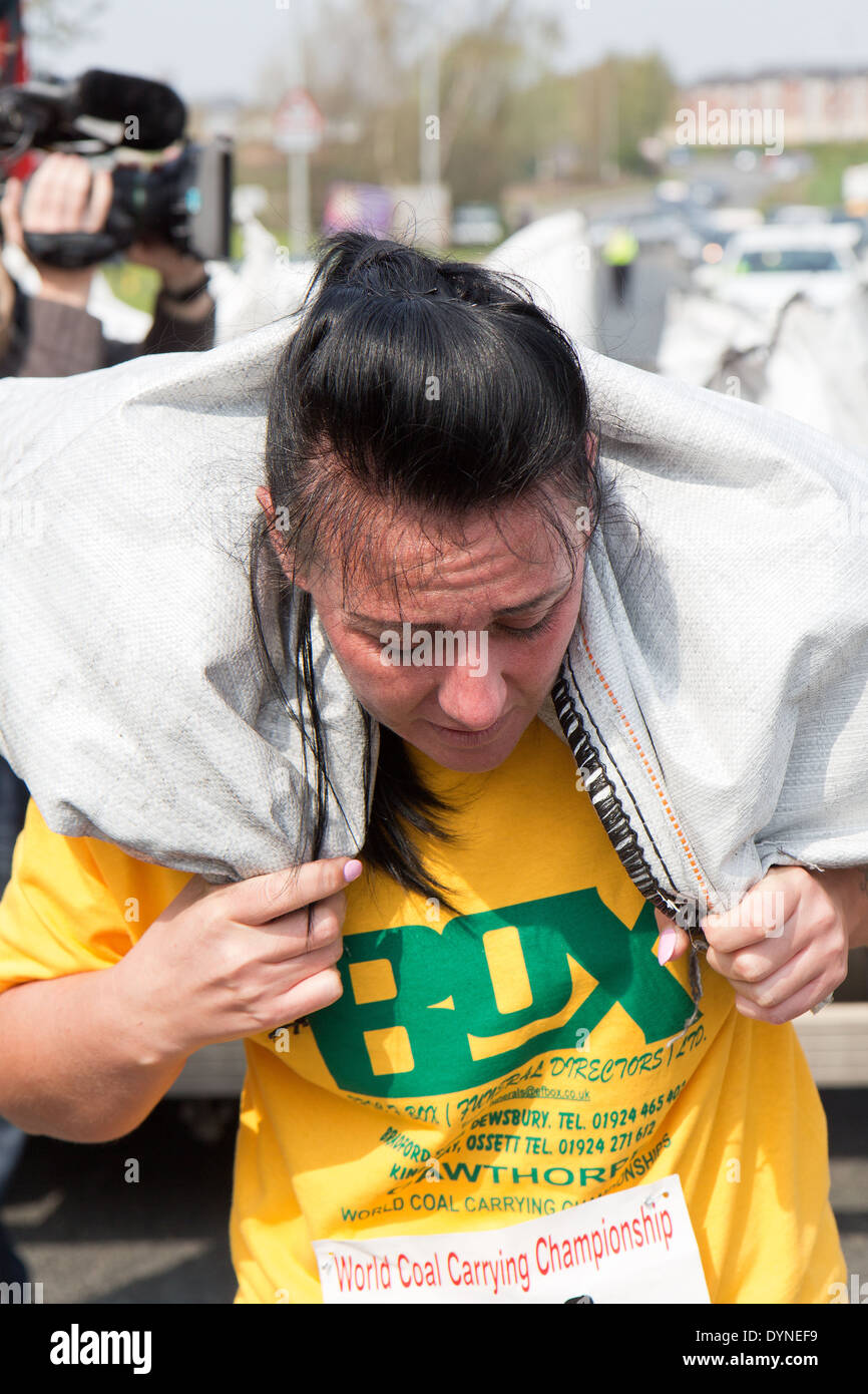 Red faced runner hi-res stock photography and images - Alamy